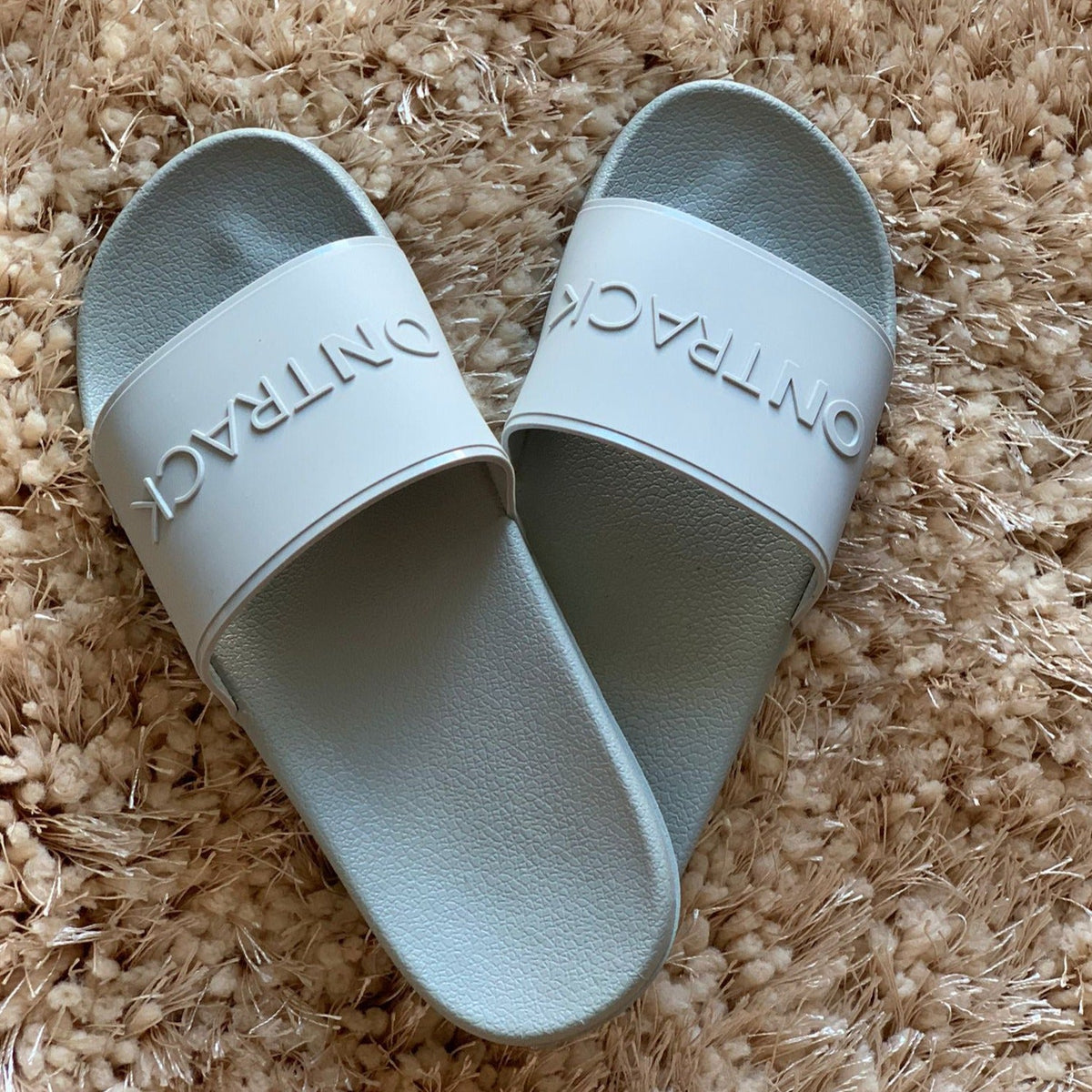 Essential Slides | ONTRACK Bermuda